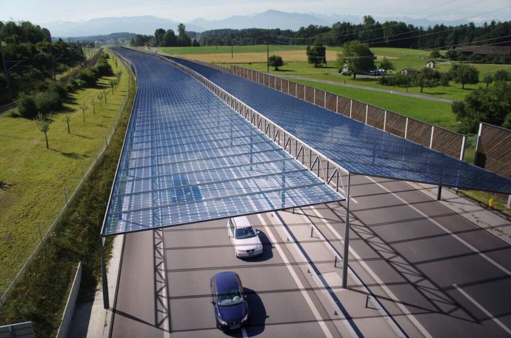 Autopistas sostenibles: Paneles solares sobre las autopistas - Revista ...